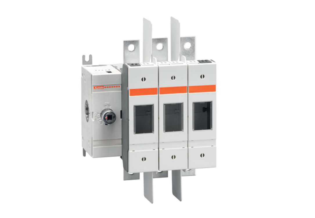 Lovato Electric: Three-pole disconnect switch with fuse holder ...